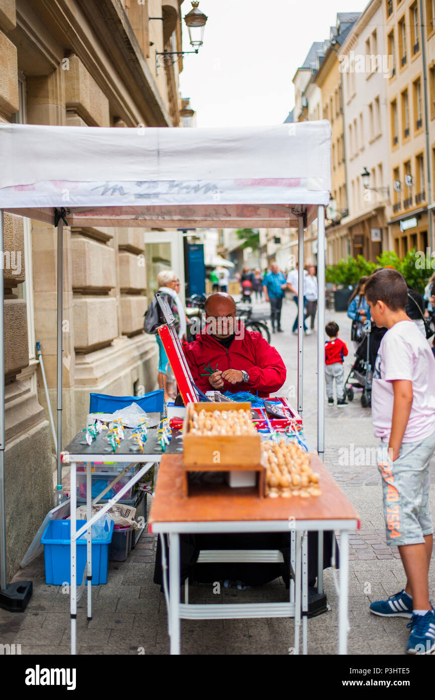 Boy Vendor High Resolution Stock Photography and Images - Alamy
