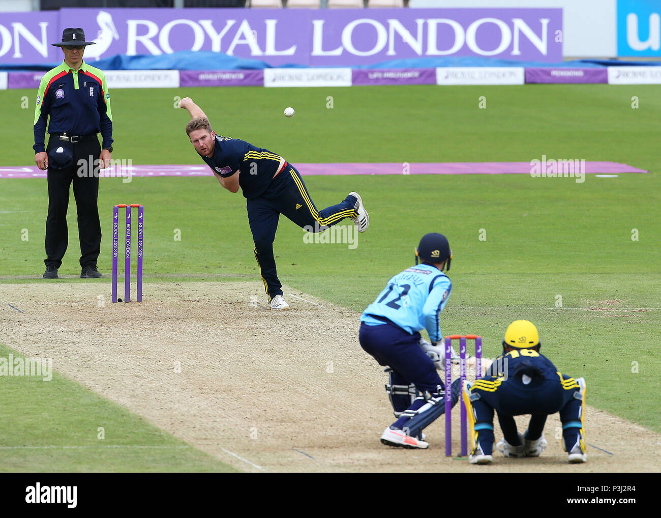 Jonathan dawson hi-res stock photography and images - Alamy