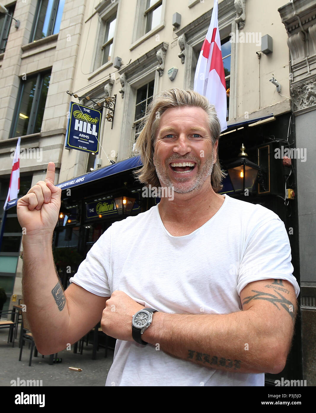 Nigel french pa wire hi-res stock photography and images - Alamy