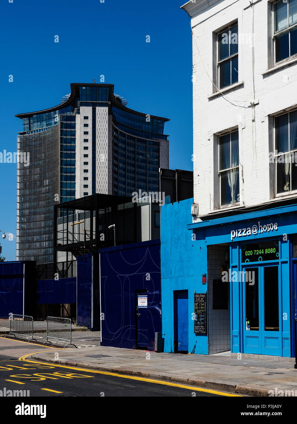 Empress state building hi-res stock photography and images - Alamy