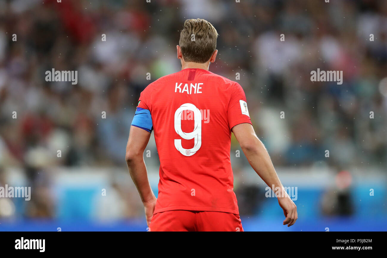 Englands harry kane surrounded hi-res stock photography and images - Alamy