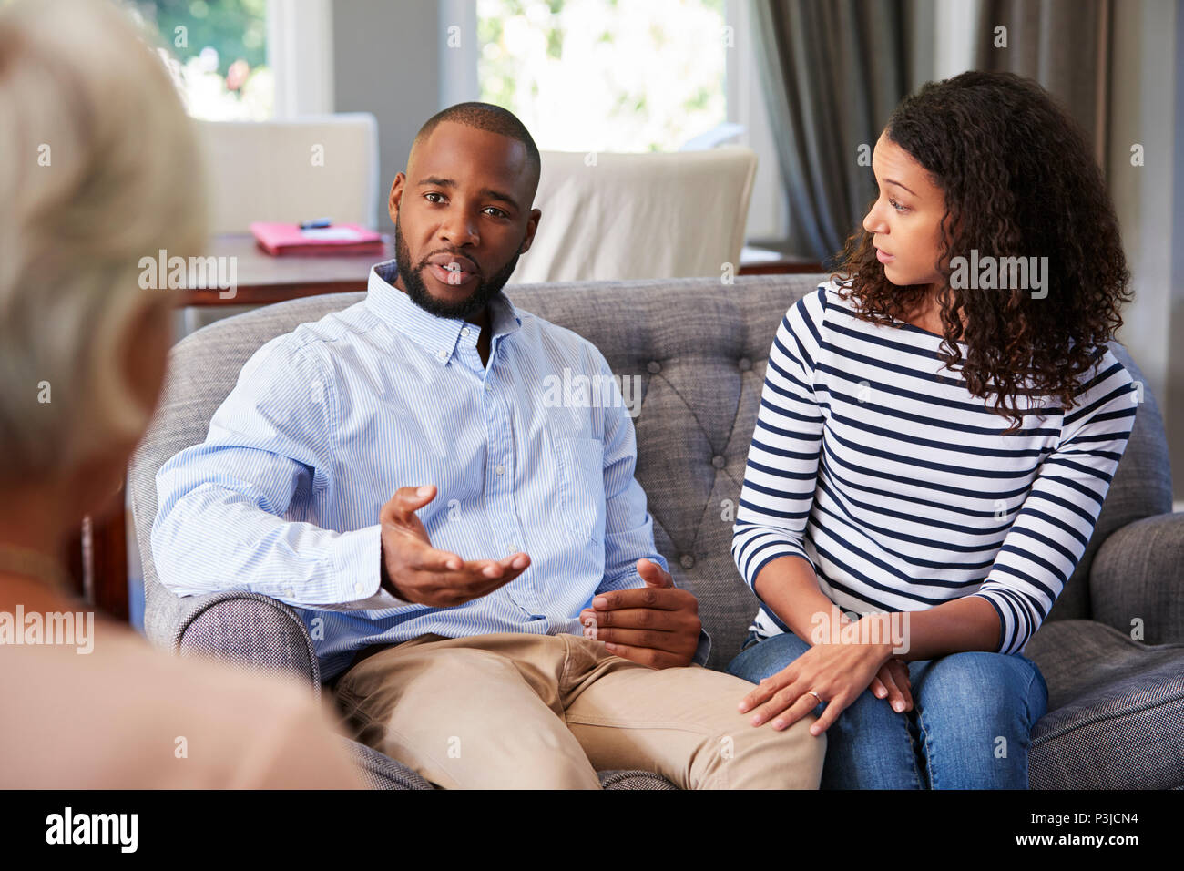 Marriage counselling hi-res stock photography and images - Alamy
