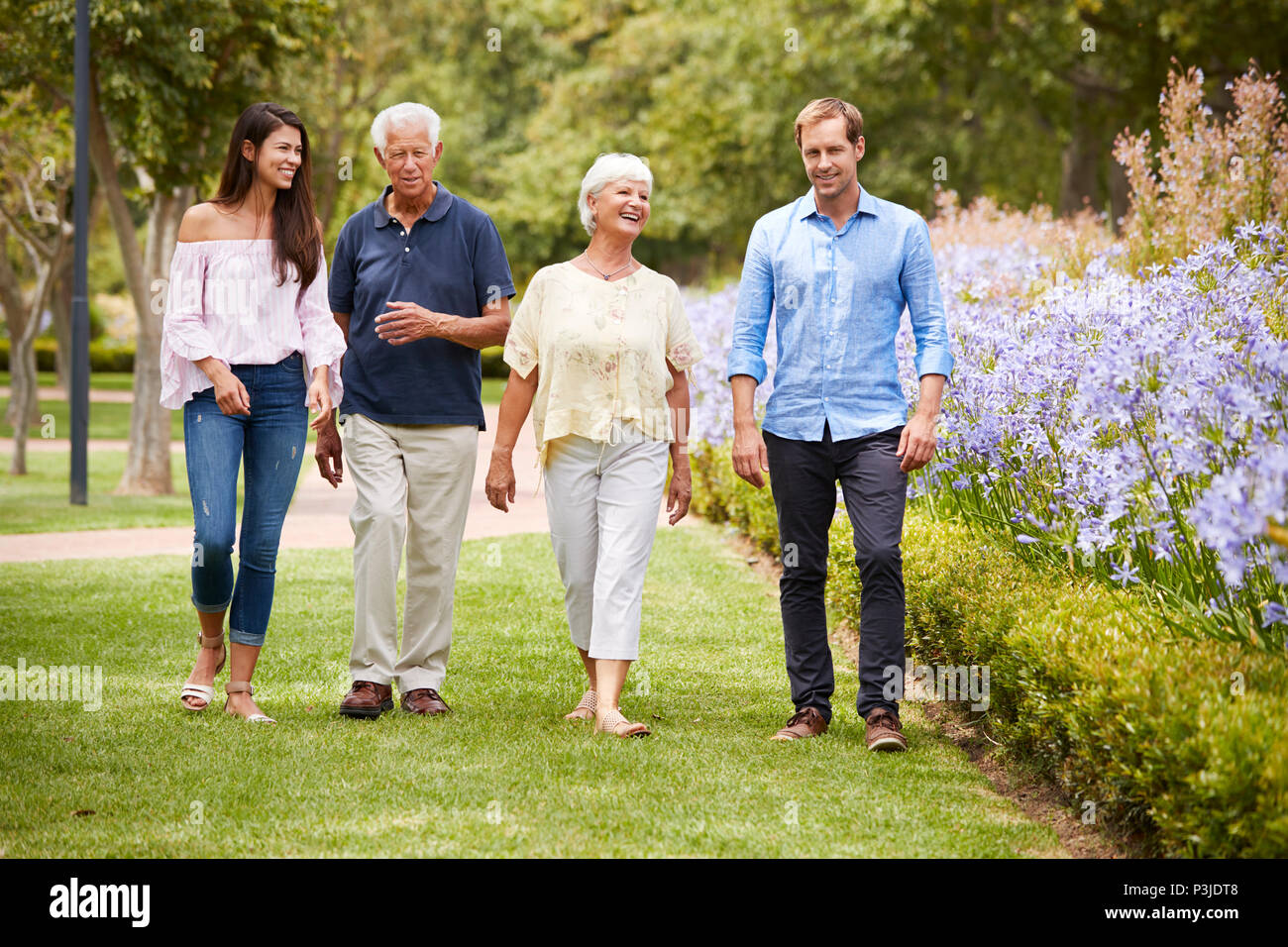 Senior parents children hi-res stock photography and images - Alamy