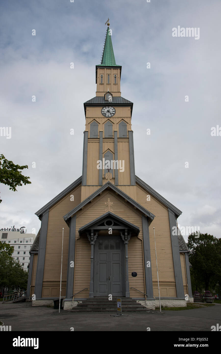 Wooden cathedral hi-res stock photography and images - Alamy