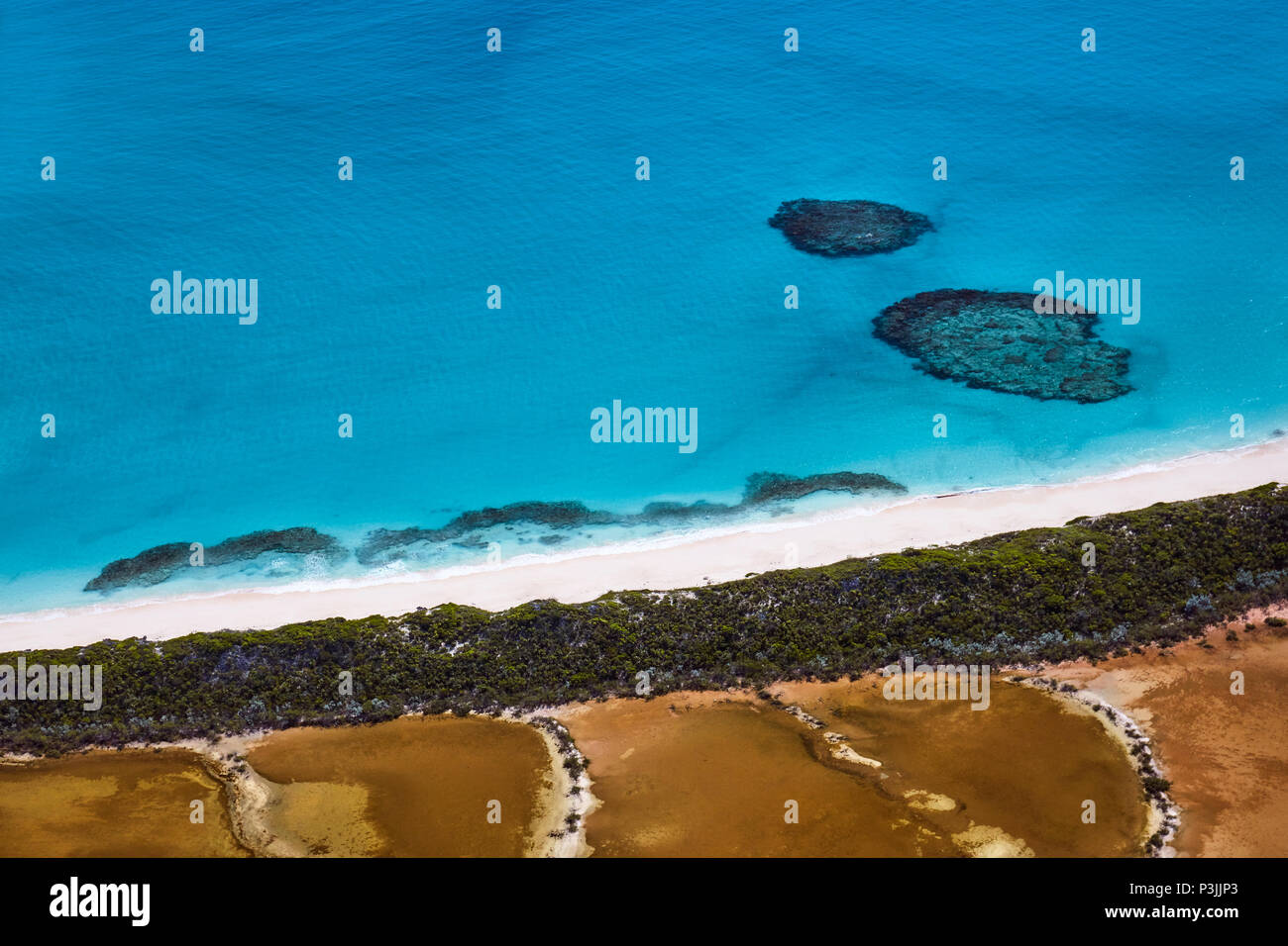 Caribbean reefs island aerial hi-res stock photography and images - Alamy