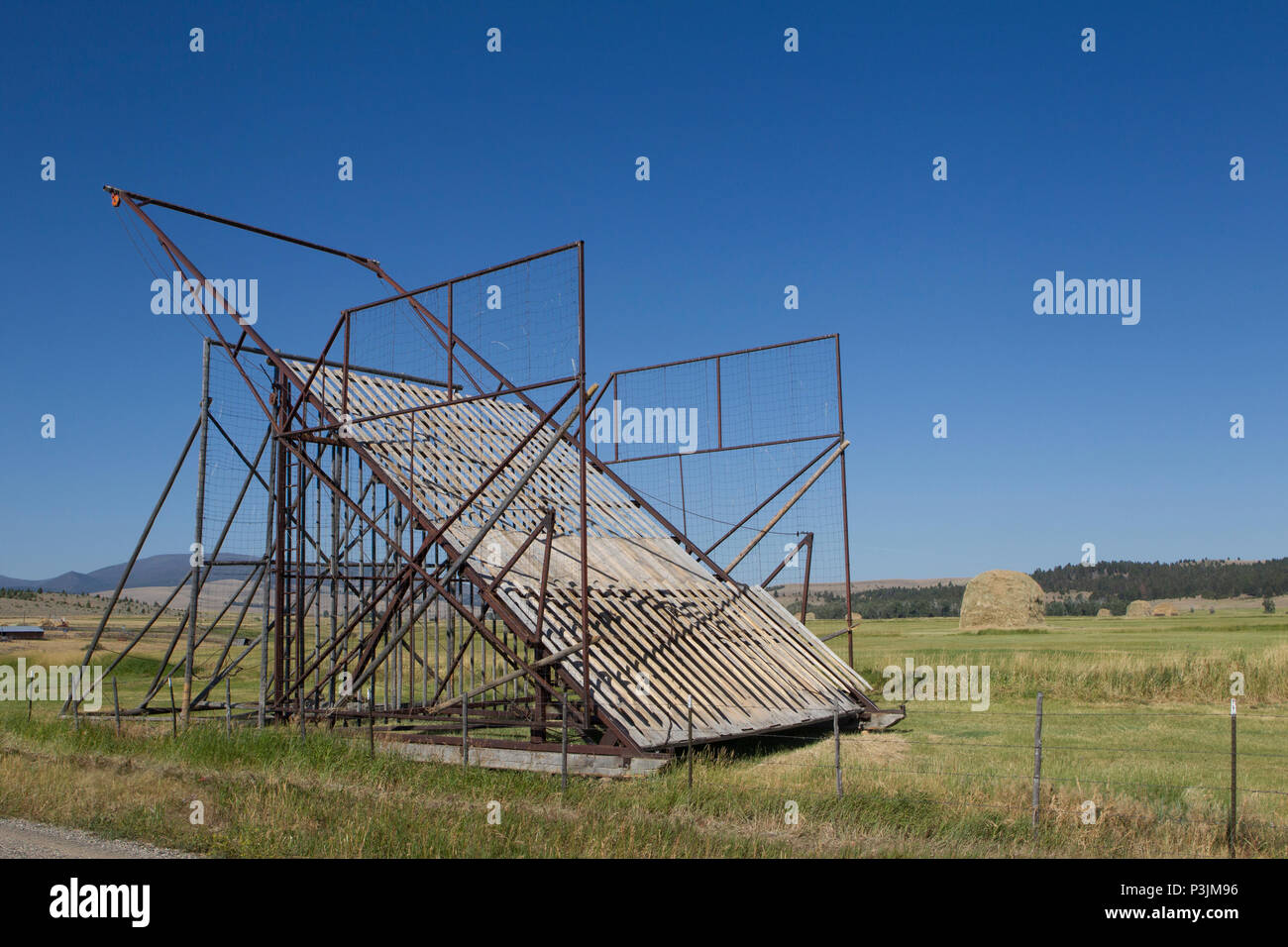 "Beaverslide" stacker. The "beaverslide" was patented as the "Sunny ...