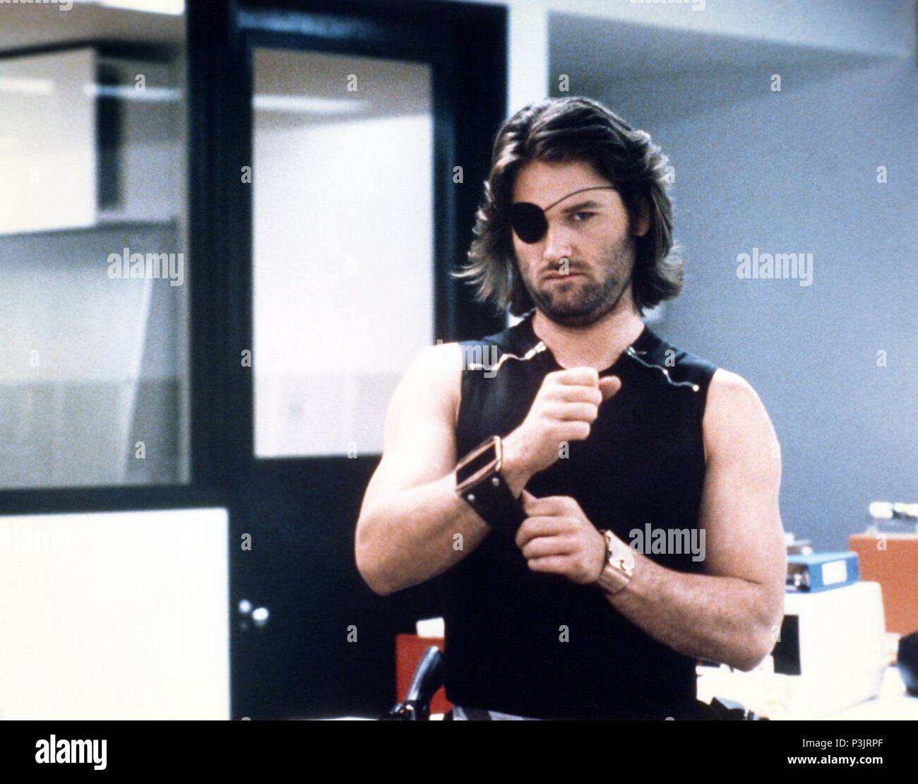 Escape from new york kurt russell hi-res stock photography and images ...