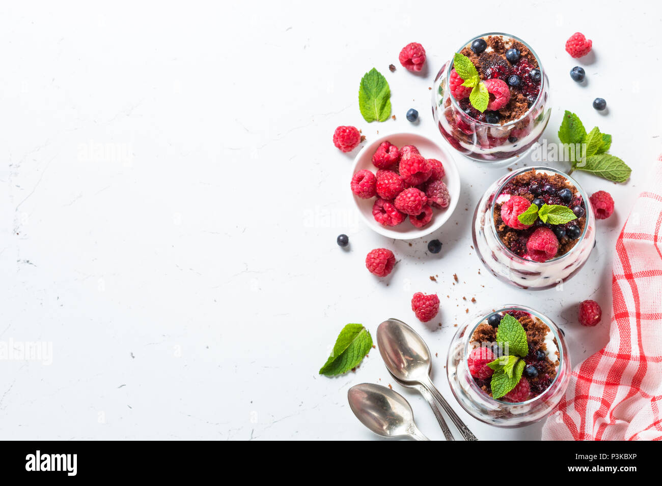 Layered dessert in a jar Stock Photo - Alamy