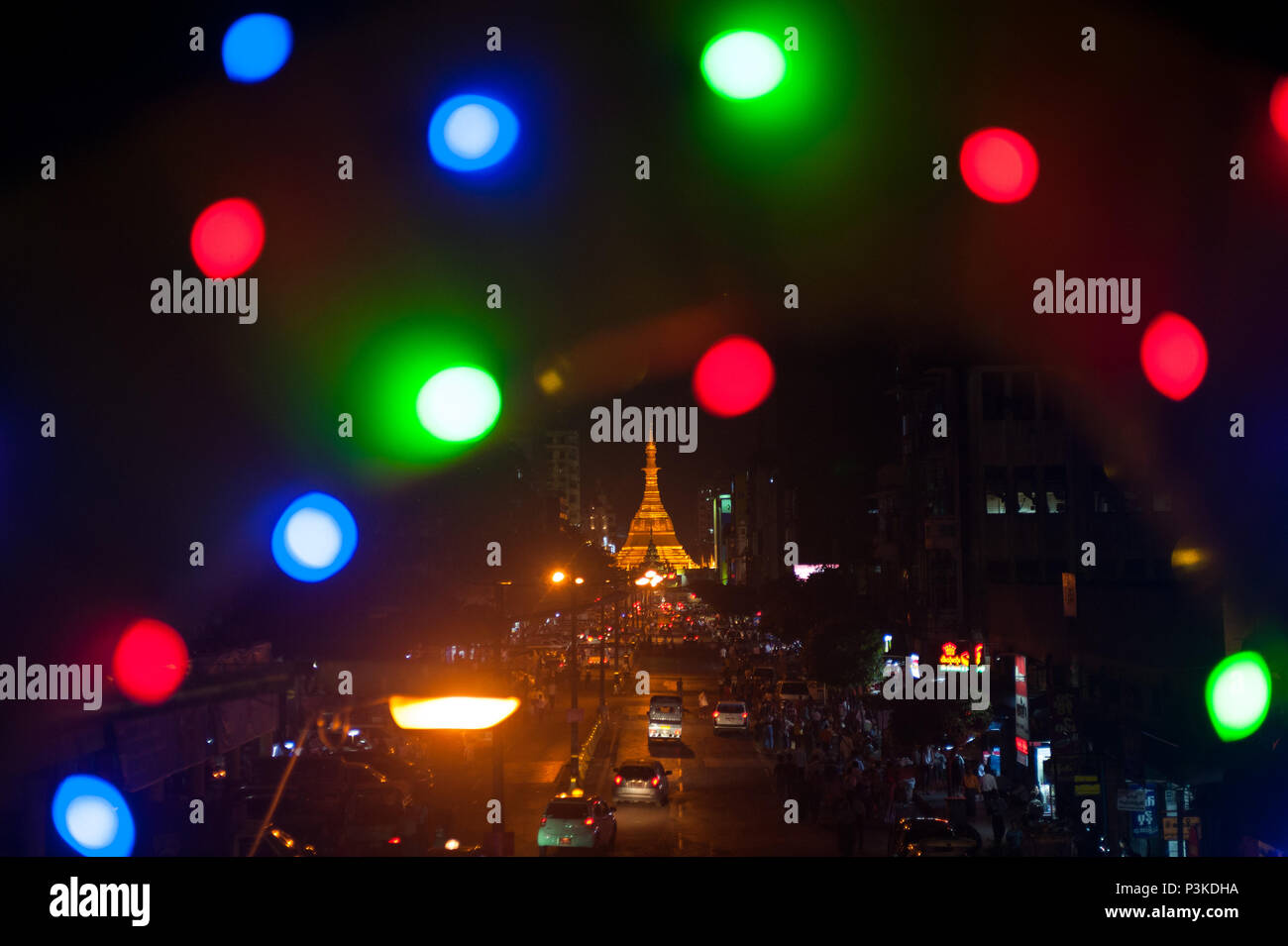 Lamp myanmar hi-res stock photography and images - Alamy