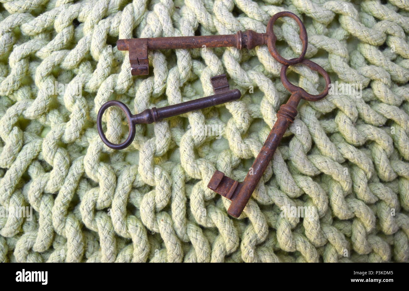 Old doorkeys hi-res stock photography and images - Alamy