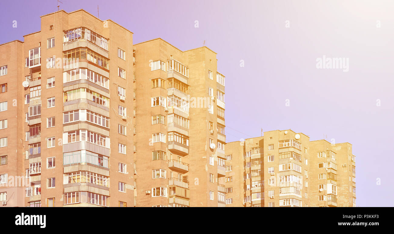 Detailed photo of multi-storey residential building with lots of ...