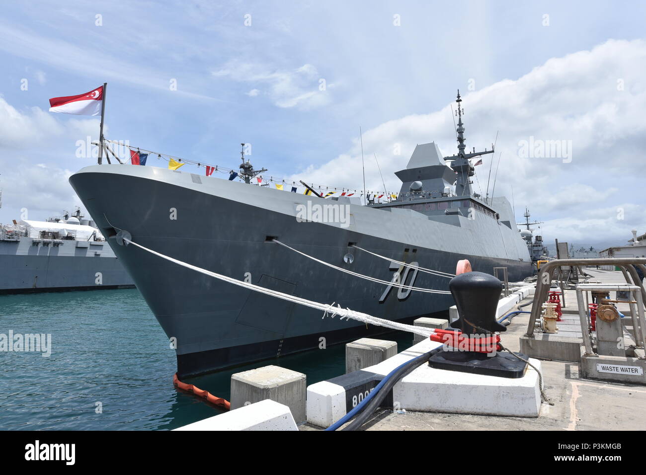 Republic of singapore frigate steadfast ffg 70 hi-res stock photography ...