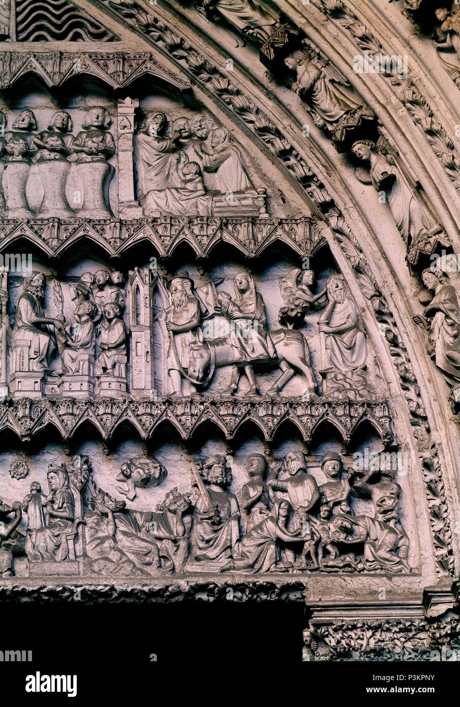 DETALLE DEL TIMPANO DE LA PUERTA DEL RELOJ - SIGLO XIV - GOTICO ESPAÑOL ...
