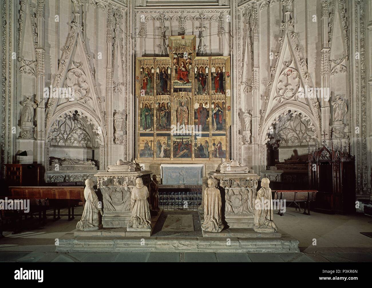 CAPILLA DE SANTIAGO - SEPULCRO DE ALVARO DE LUNA Y DE SU ESPOSA JUANA ...