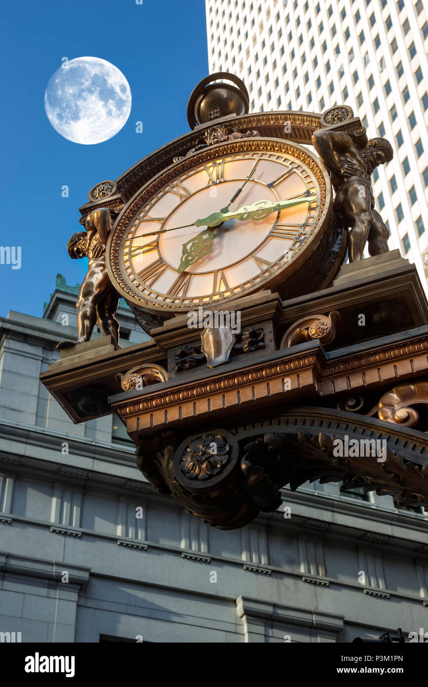 Victorian Analog Clock High Resolution Stock Photography and Images - Alamy