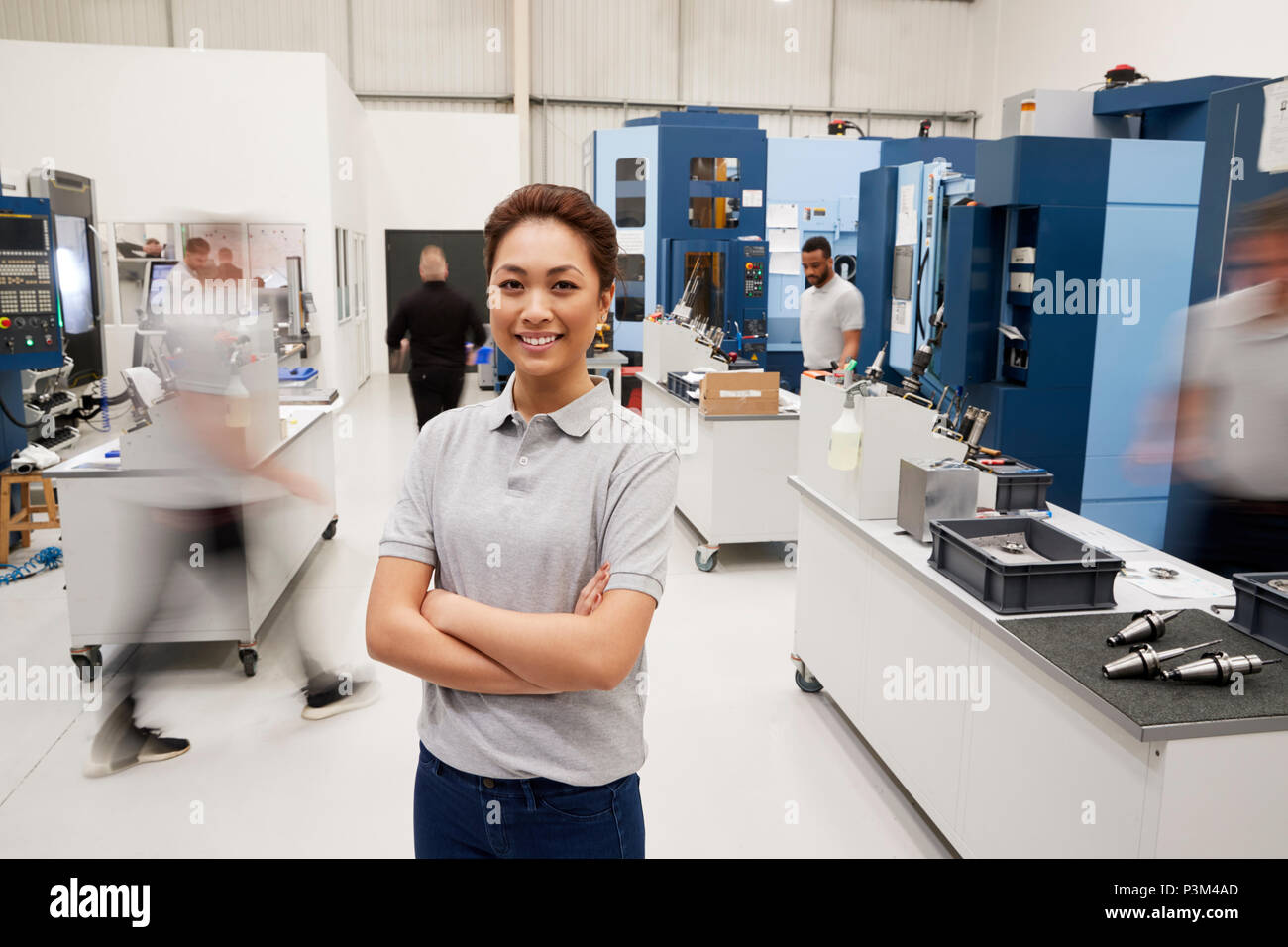 Busy interior engineering workshop hi-res stock photography and images ...