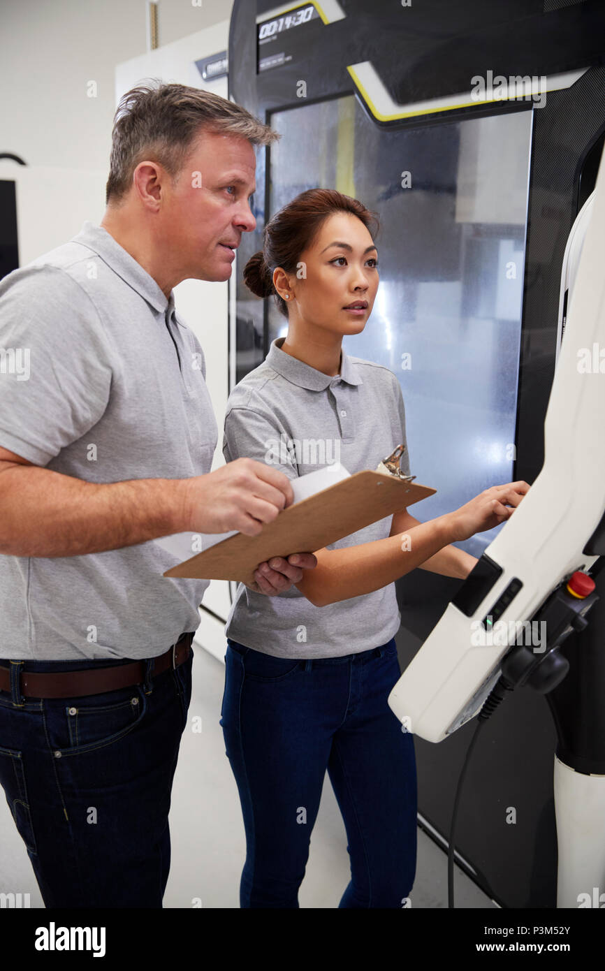 Engineer training hi-res stock photography and images - Alamy