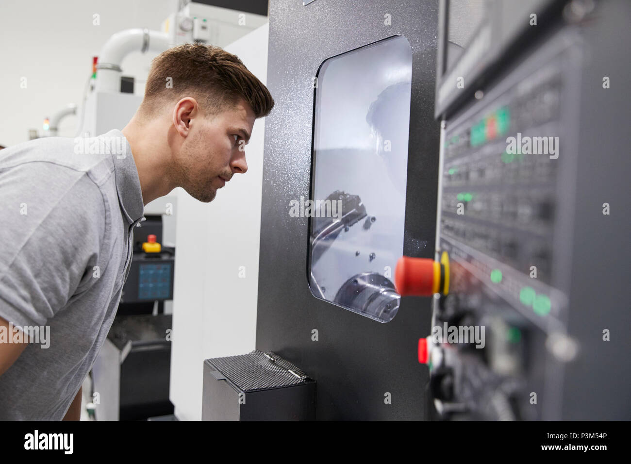 Checking progress hi-res stock photography and images - Alamy