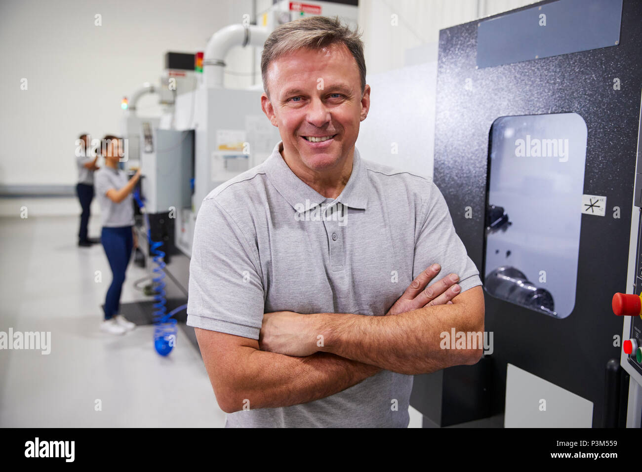 Portrait male engineer operating cnc hi-res stock photography and ... Portrait male engineer operating cnc hi-res stock photography and ...