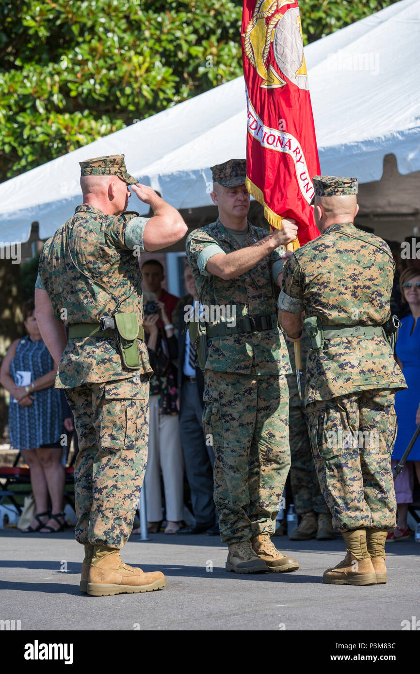 U.S. Marine Corps Col. Robert C. Fulford, left, the outgoing commanding ...