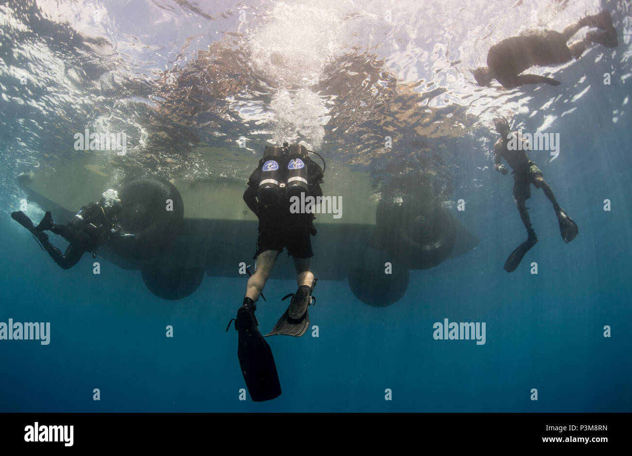 Construction Mechanic 1st Class Matthew Ramirez (left) and Builder 1st ...