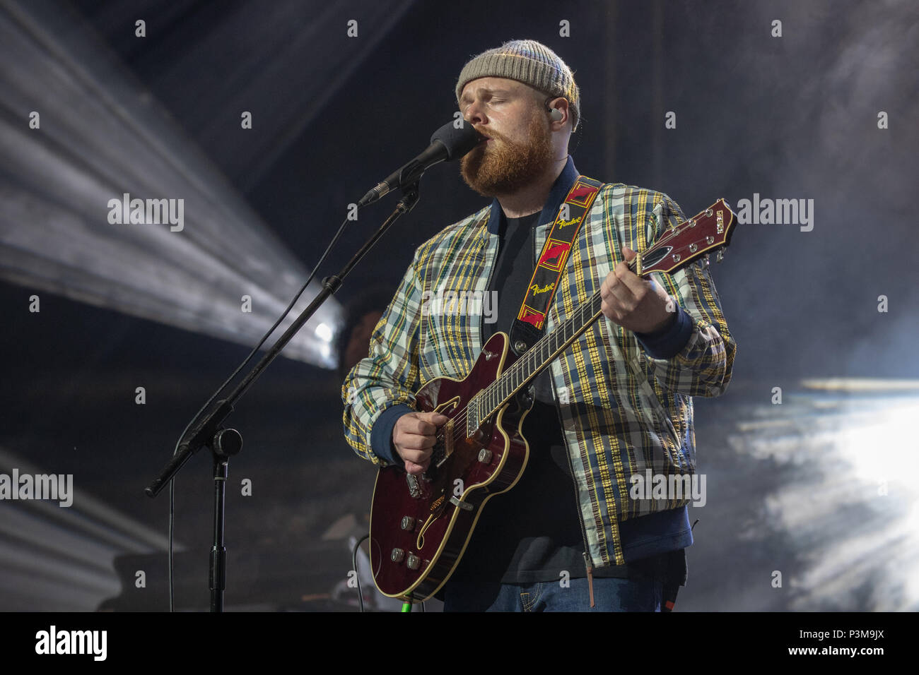 Tom walker hi-res stock photography and images - Alamy