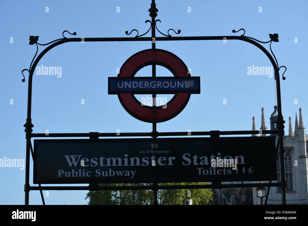 Metropolitan tube line history hi-res stock photography and images - Alamy