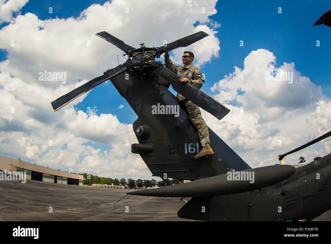 First Lieutenant William Trexler, UH-60 Black Hawk pilot, 3rd General ...