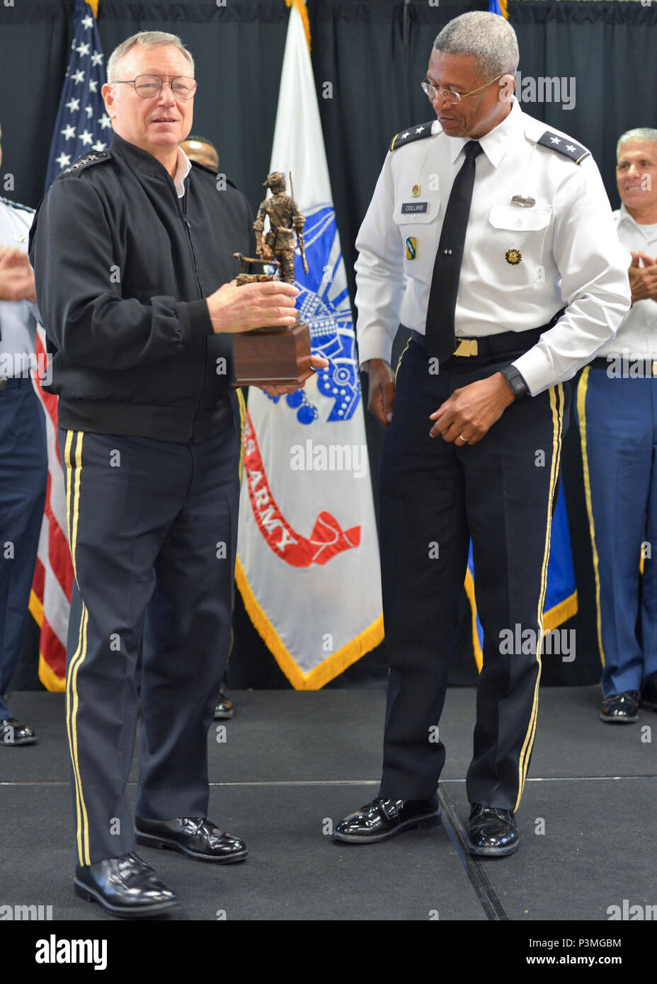 Minuteman award hi-res stock photography and images - Alamy