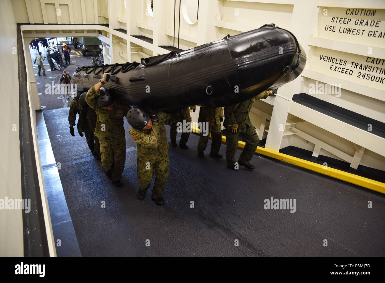 N 14 22 25 hi-res stock photography and images - Alamy