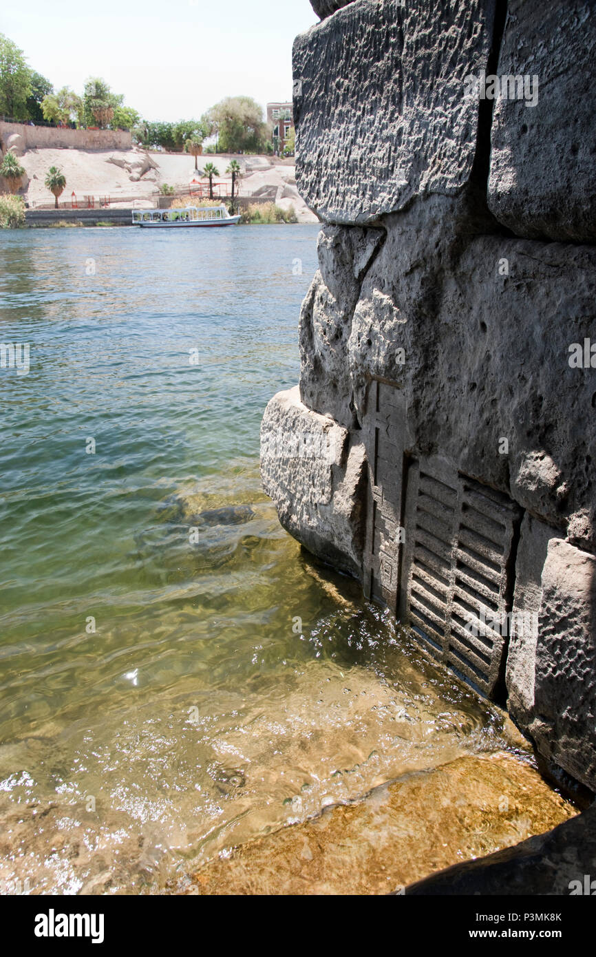 Ancient egypt nile flood hi-res stock photography and images - Alamy