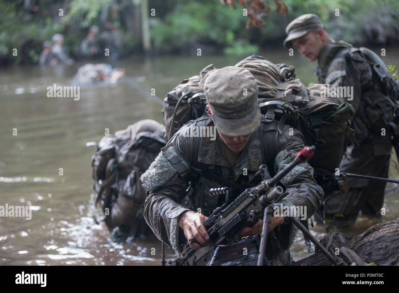 Single line rope bridge hi-res stock photography and images - Alamy