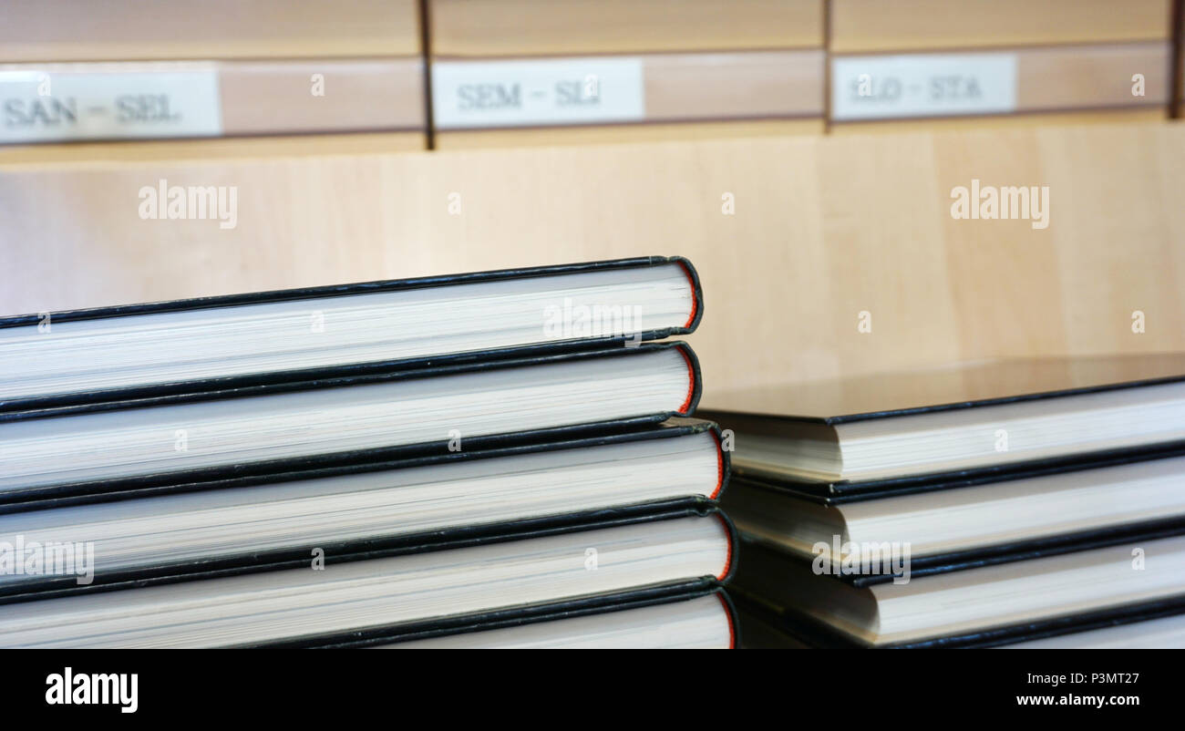 Catalogue library hi-res stock photography and images - Alamy
