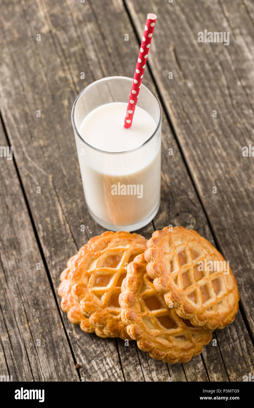 Apple milk cookies hi-res stock photography and images - Alamy