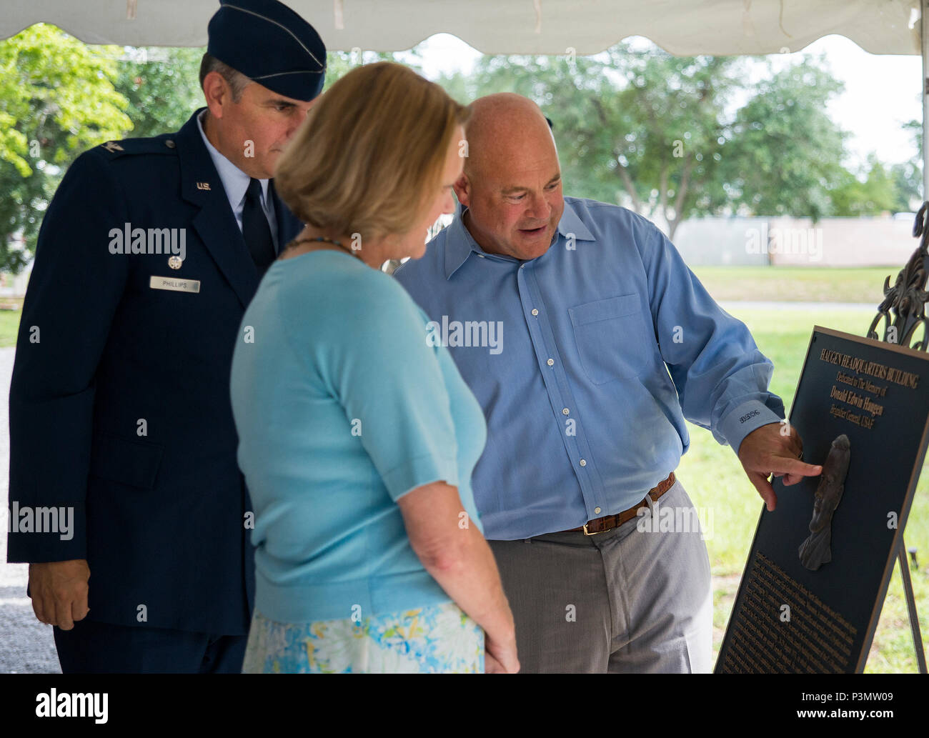 Brain and Diana, son and daughter of retired Brig. Gen. Donald Haugen ...