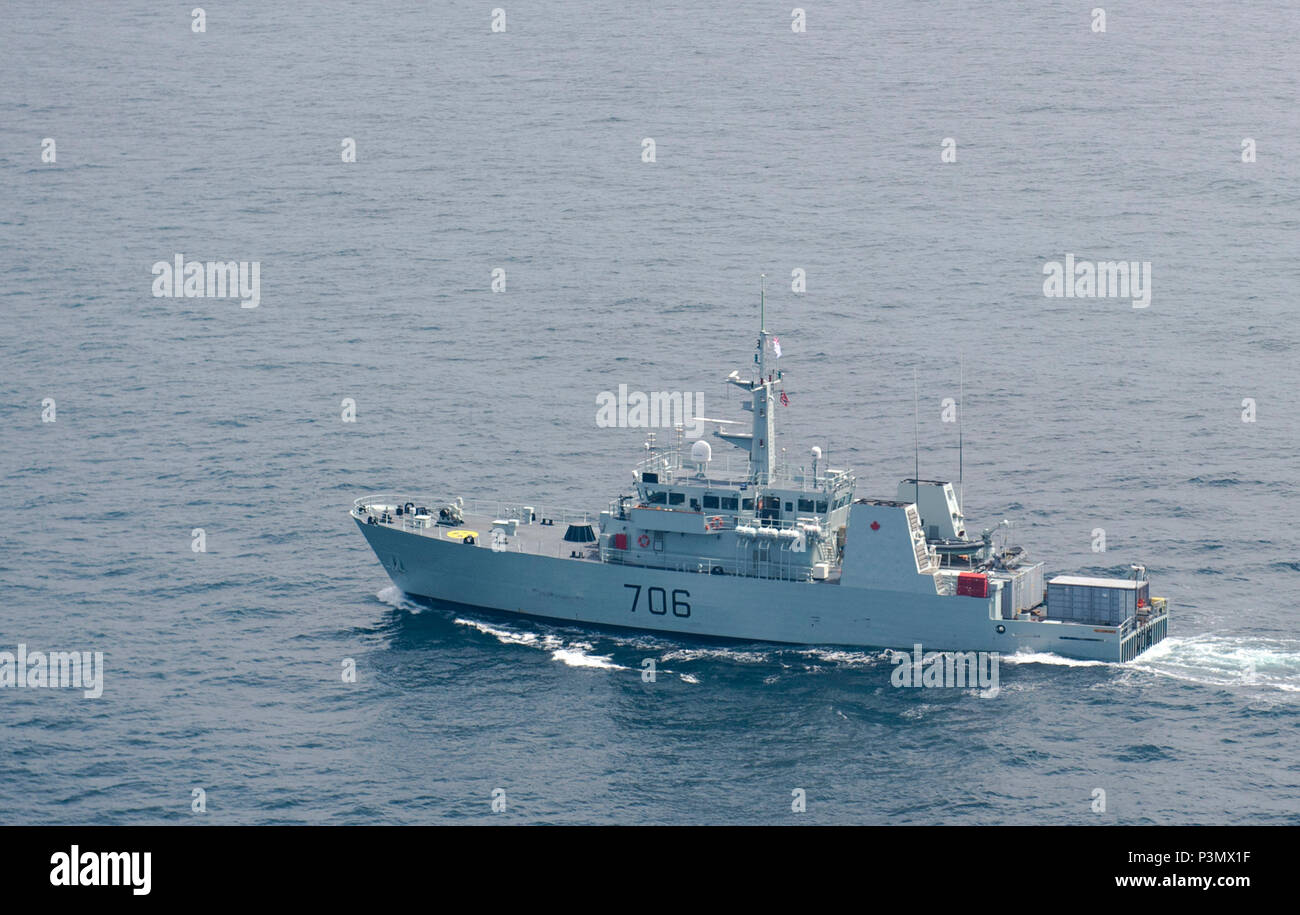 Hmcs yellowknife hi-res stock photography and images - Alamy Hmcs yellowknife hi-res stock photography and images - Alamy