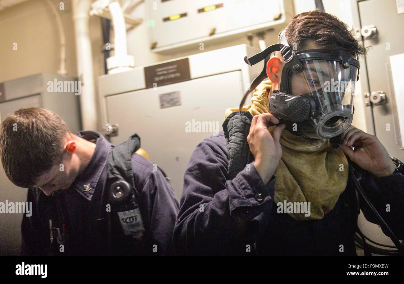 160710-N-CS953-343 ATLANTIC OCEAN (July 9, 2016) Hull Technician 3rd ...