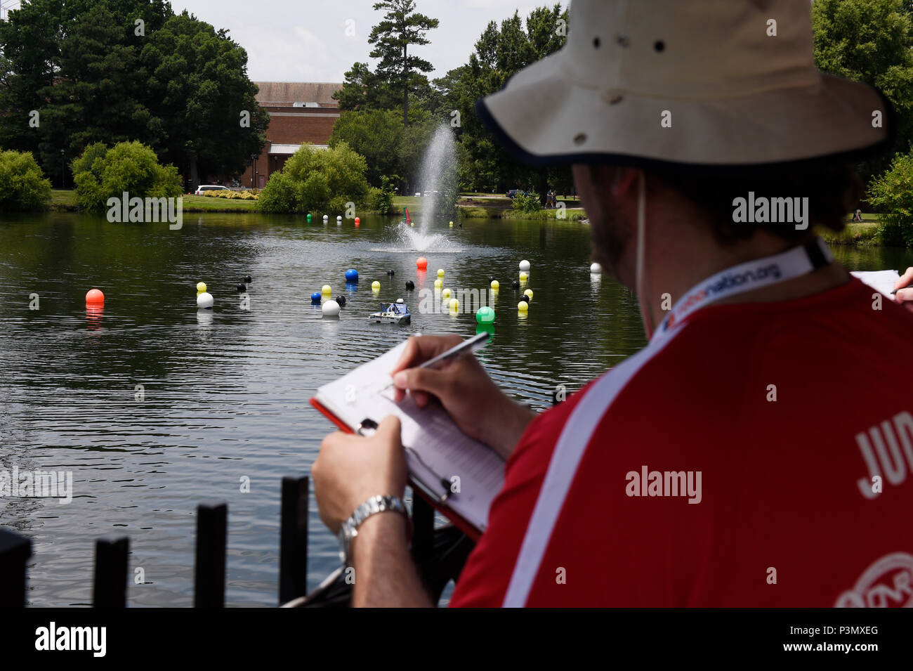 160709-N-PO203-187 VIRGINIA BEACH, Va. (Jul. 9, 2016) A judge keeps ...