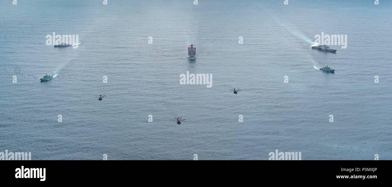 Hmcs yellowknife hi-res stock photography and images - Alamy