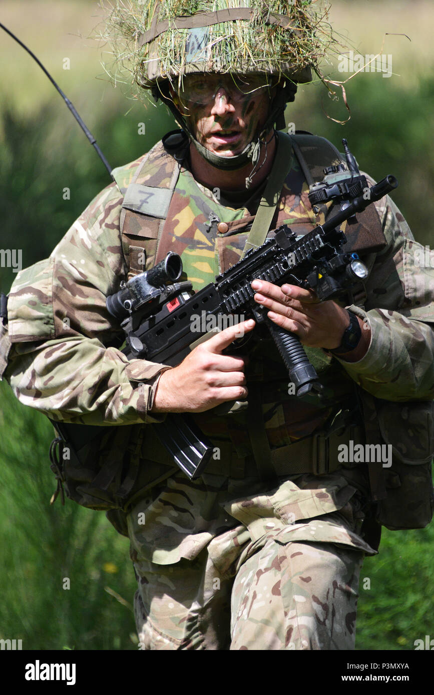 British army exercise hi-res stock photography and images - Alamy