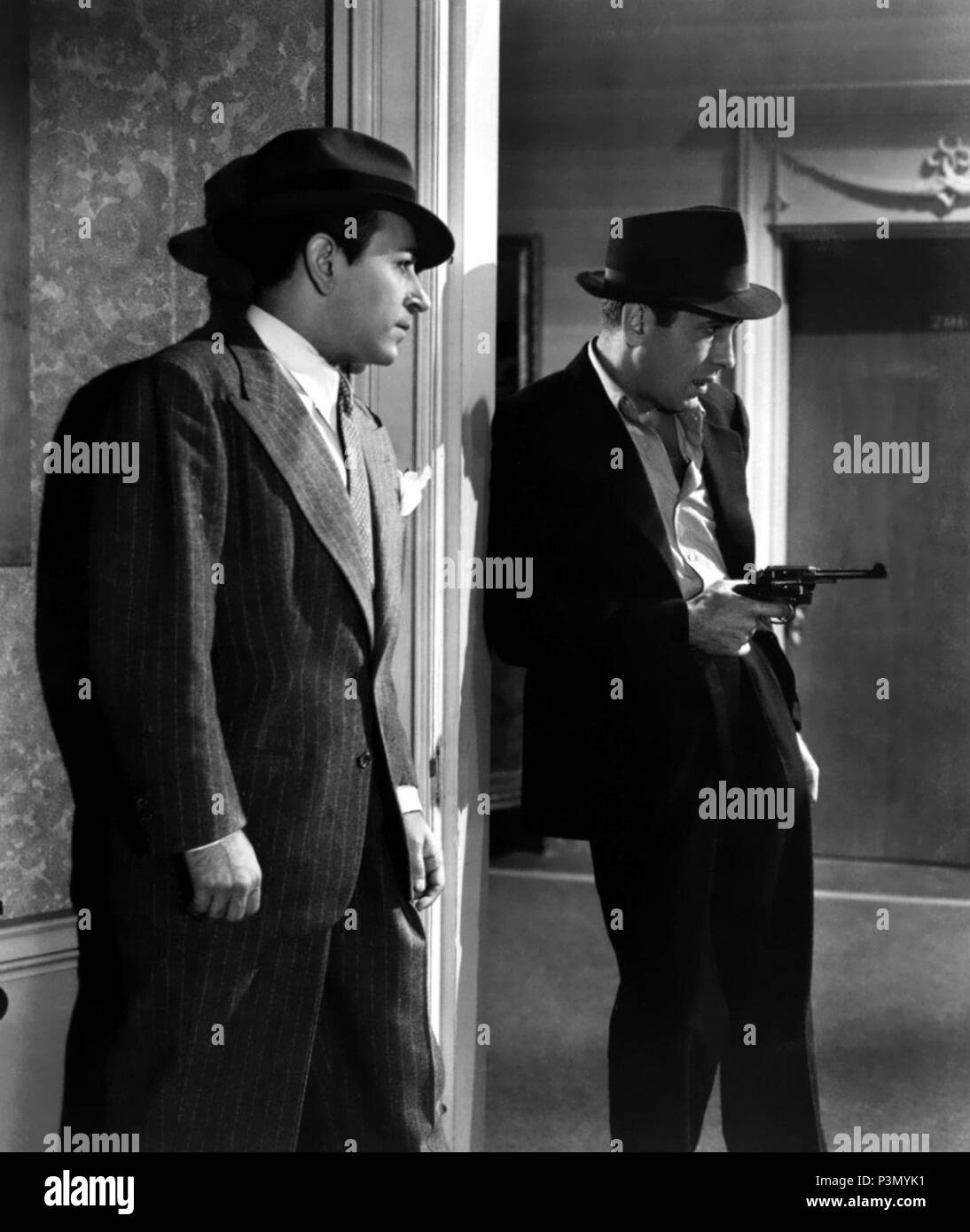 Original Film Title: INVISIBLE STRIPES. English Title: INVISIBLE ...