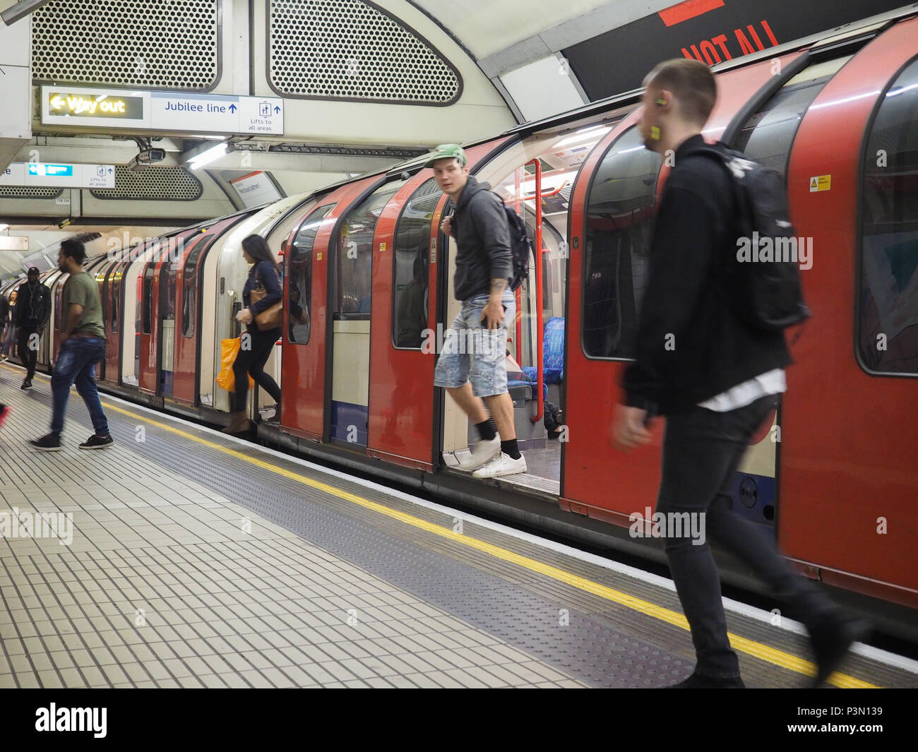 LONDON, UK - CIRCA JUNE 2018: London Underground Tube station platform ...