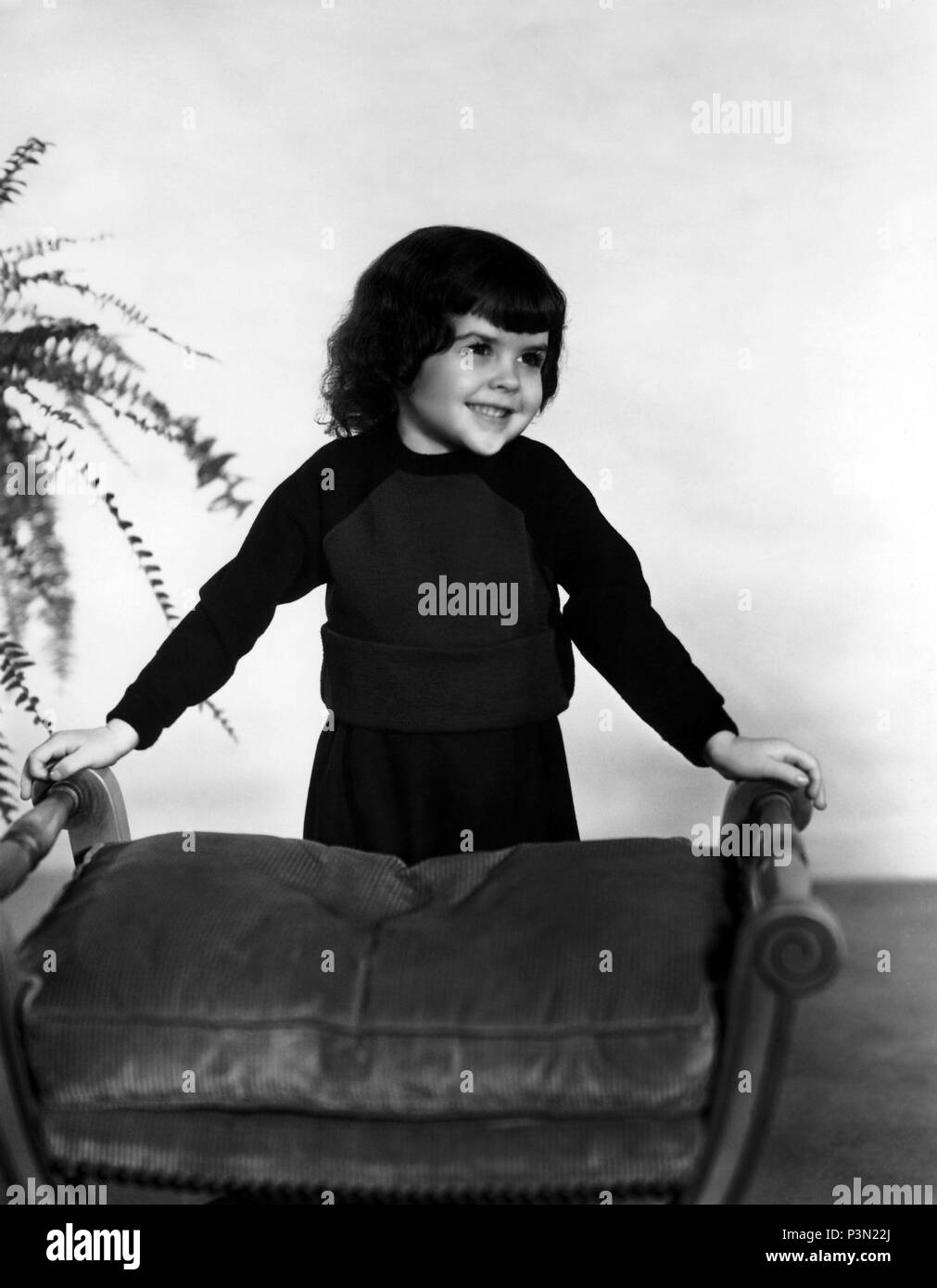 Darla hood hi-res stock photography and images - Alamy