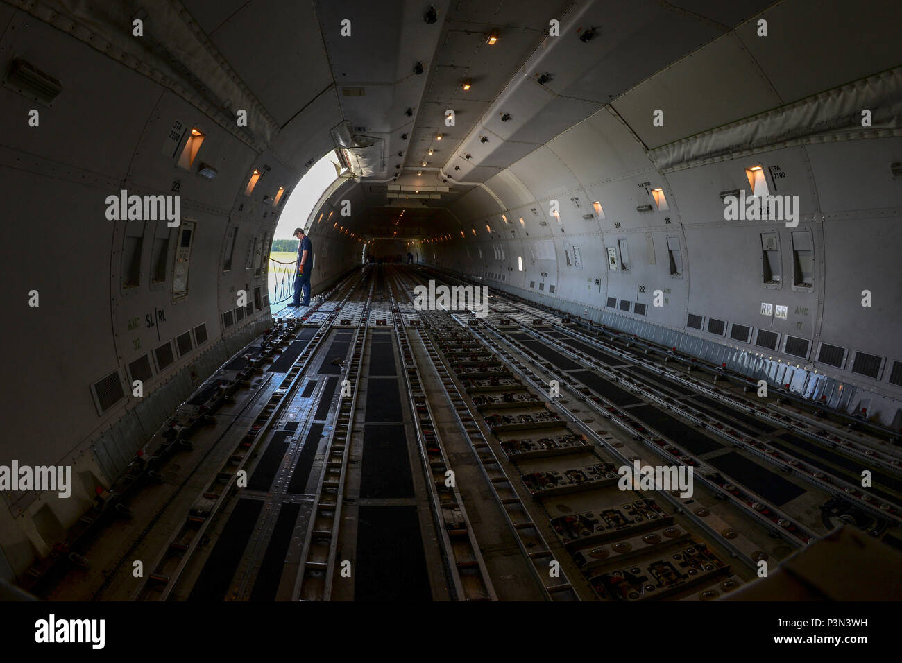 Boeing 747 8 atlas air hi-res stock photography and images - Alamy