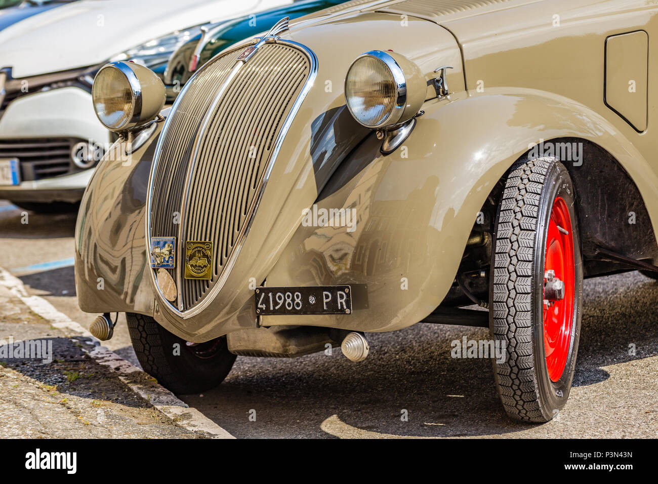 LUGO (RA), ITALY - JUNE 17, 2018: FIAT 500 car shows in historic cars ...