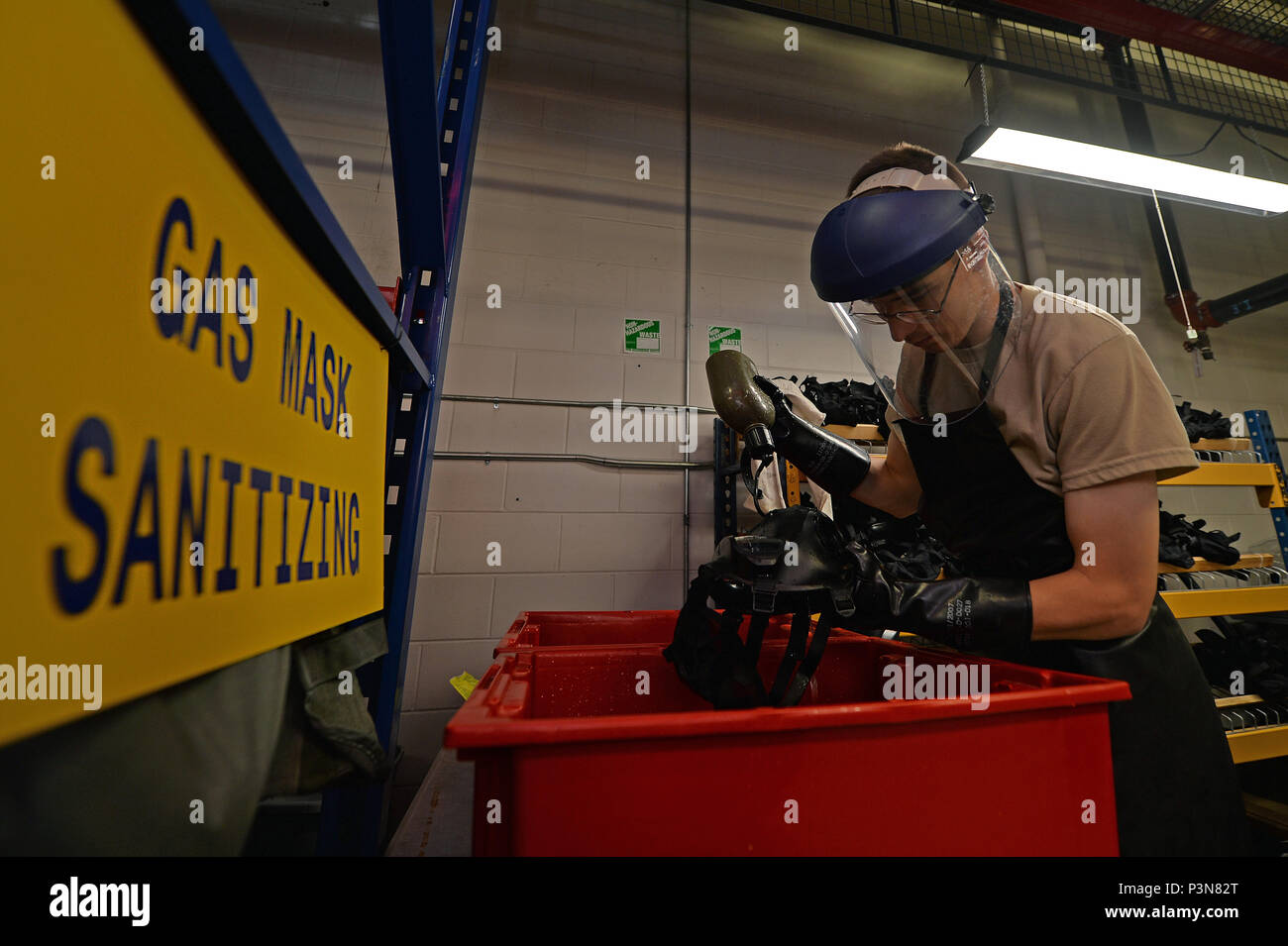 Mask decontamination process hi-res stock photography and images - Alamy