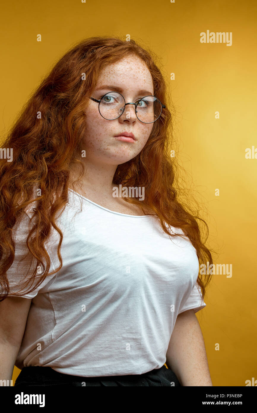 Unfasten hi-res stock photography and images - Alamy