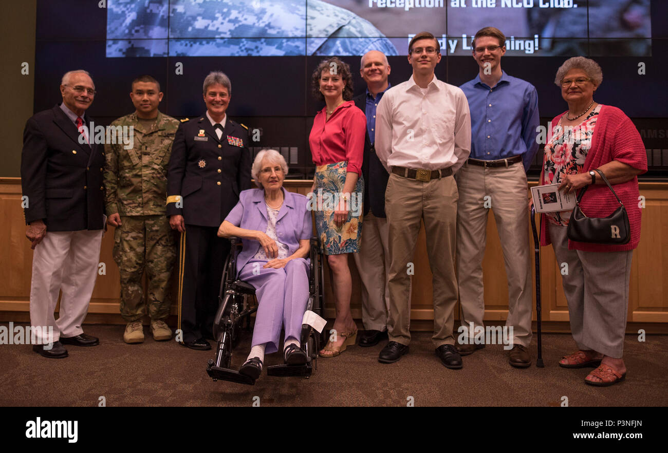 Maj gen janet lynn cobb hi-res stock photography and images - Alamy