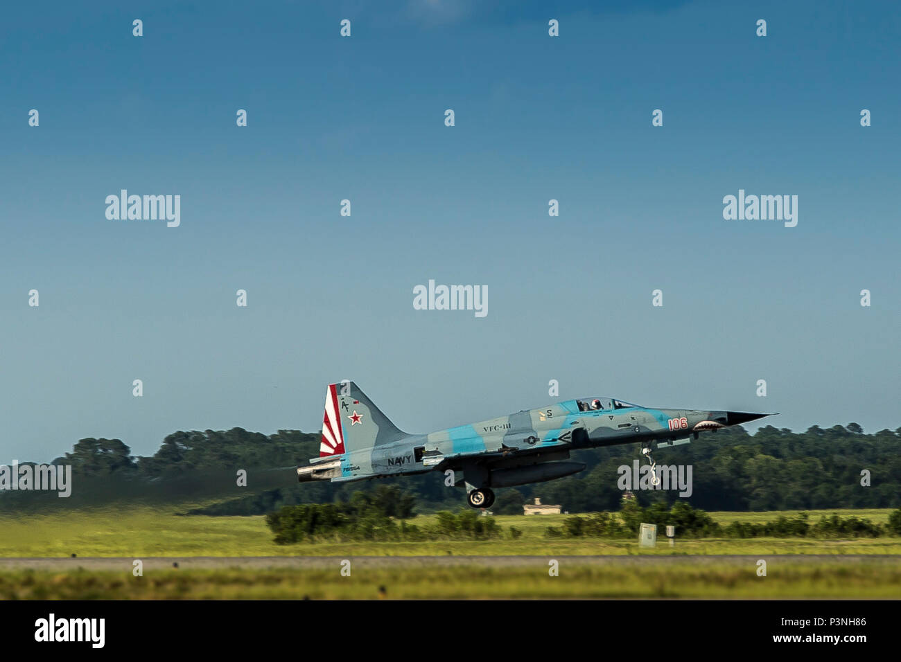 An F-5N Tiger II takes off from Marine Corps Air Station Beaufort July ...