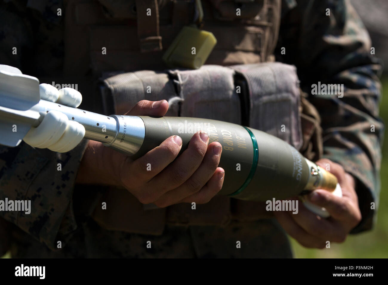 81mm Mortar Platoon High Resolution Stock Photography and Images - Alamy